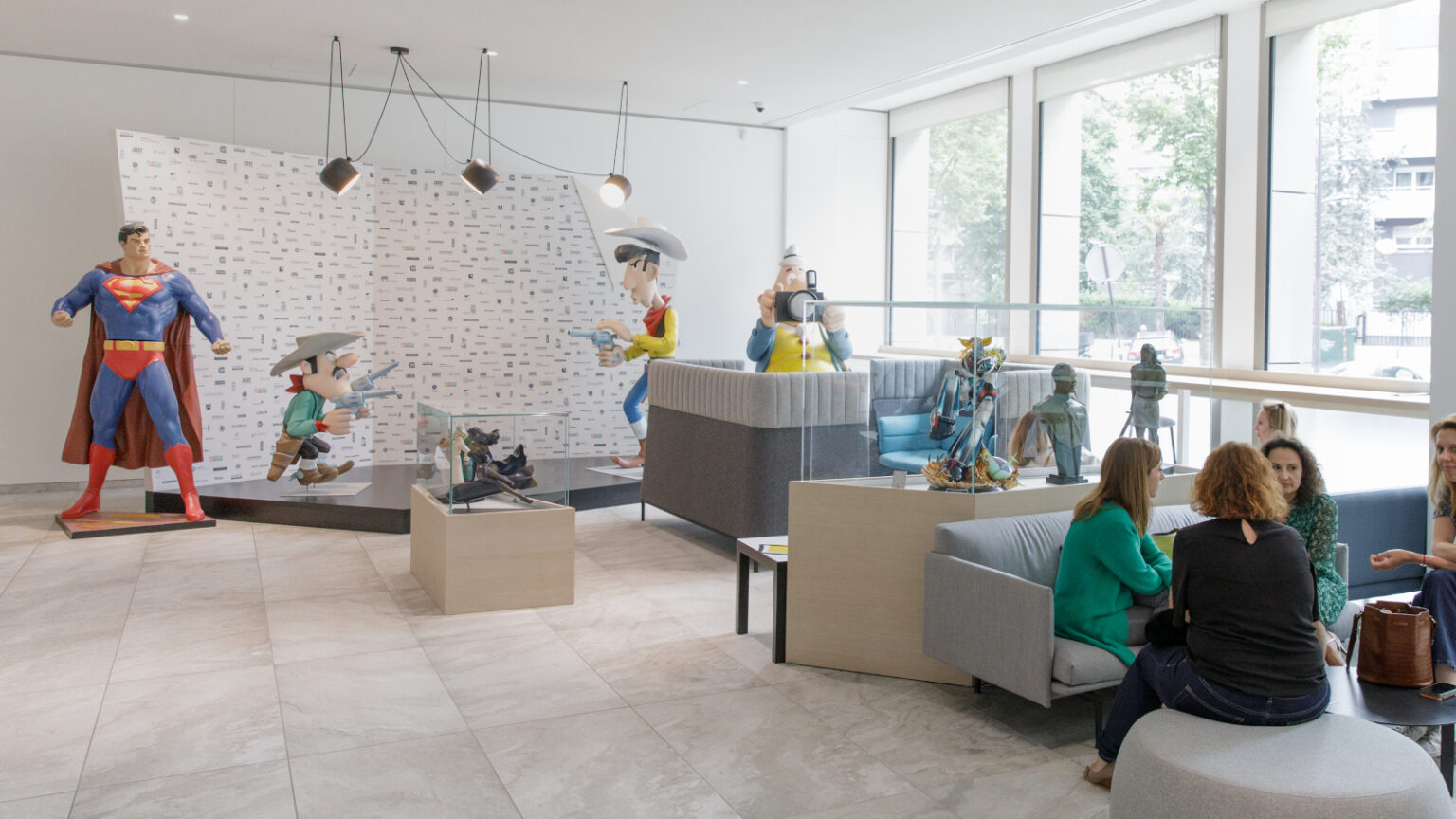 About - Ellipse Animation